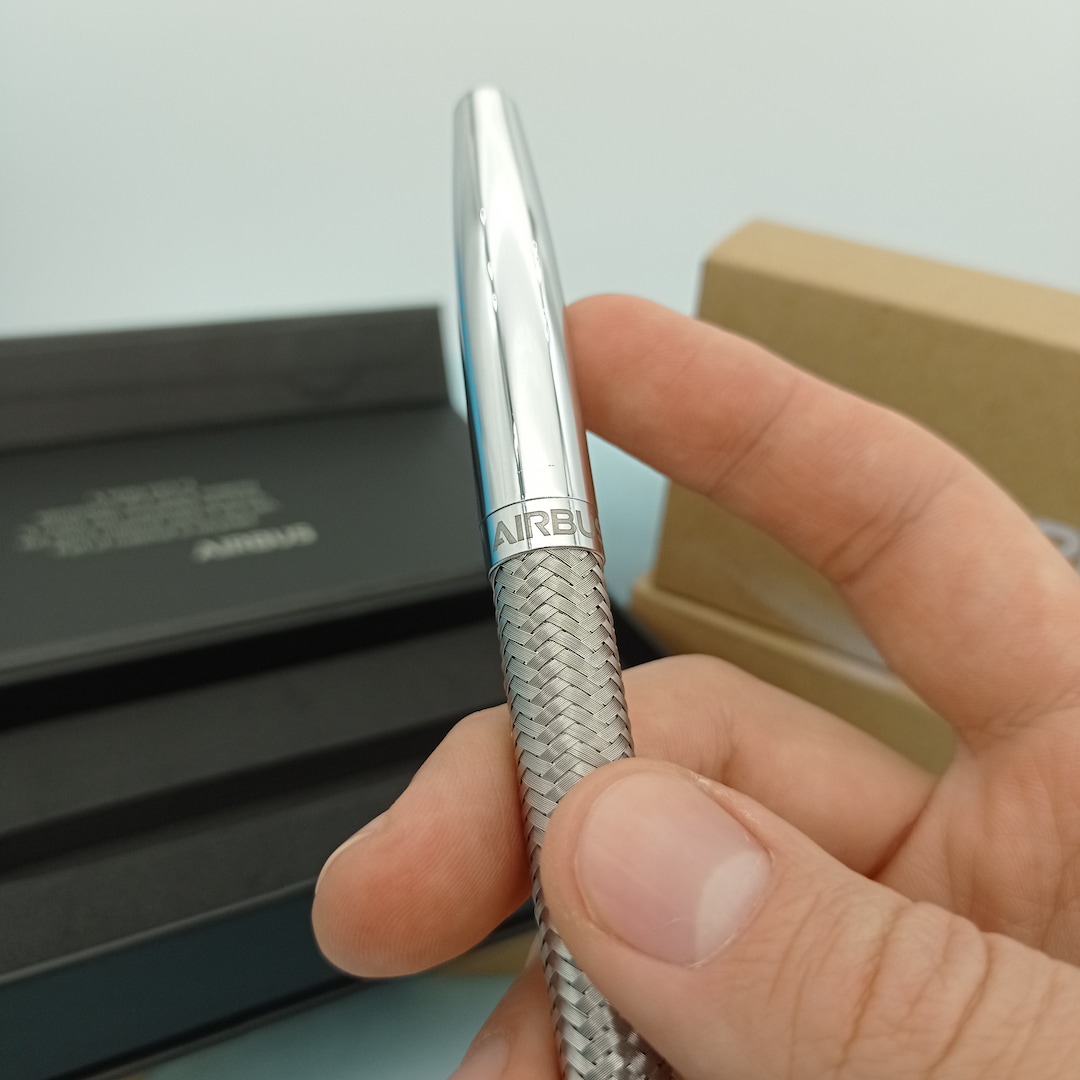 Airbus Metal Pen, Airbus Carbon Ball Pen, Gift for Pilot, Pen With ...