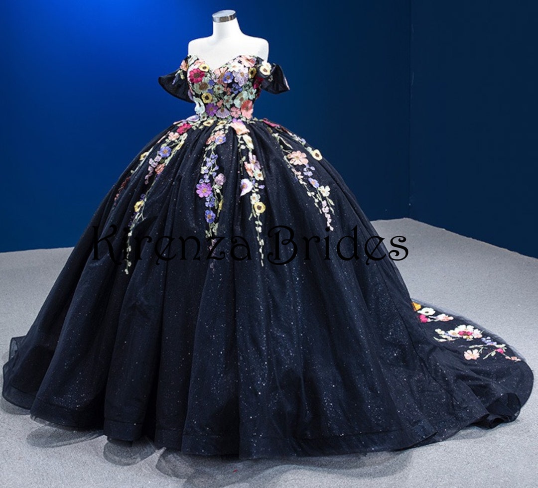 Dramatic Black Deluxe Alternative Wedding Gown With 3D Embroidered ...