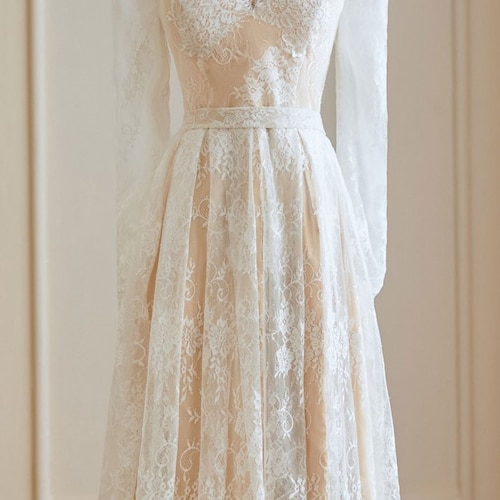 Vintage 1958 Wedding Dress White Fancy Bodice Lace and Tulle - Etsy