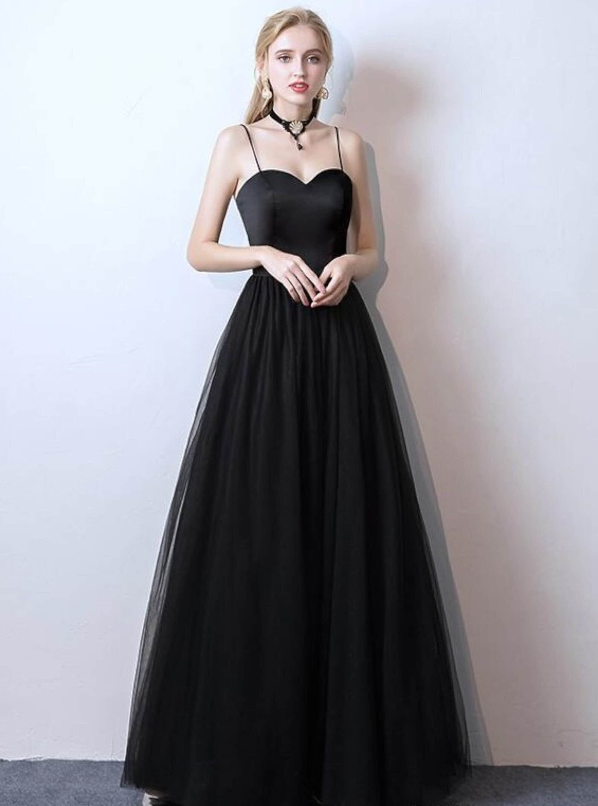 Simple Elegant Black Dresses