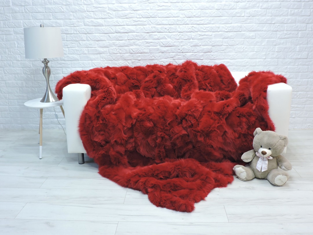 Real Red Dyed Fox Fur Throw, Luxury KING Fur Blanket, Patchwork Fur ...