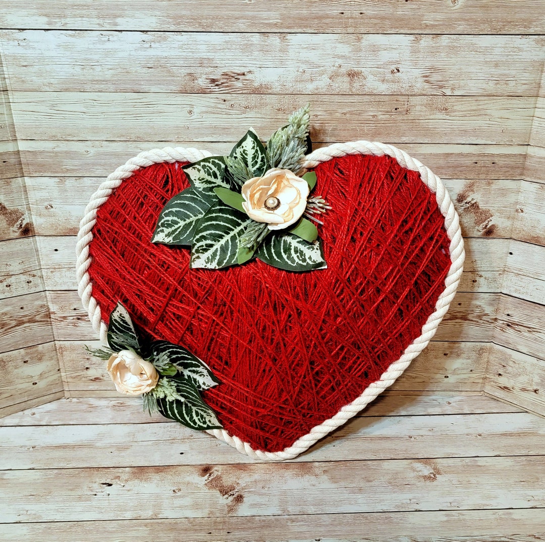 Woven Heart Wreath, String Art Valentine's Day Wreath, Floral ...
