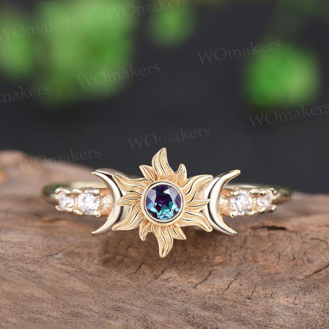Tangled Sun Crescent Ring Color Changing Alexandrite Engagement Ring ...