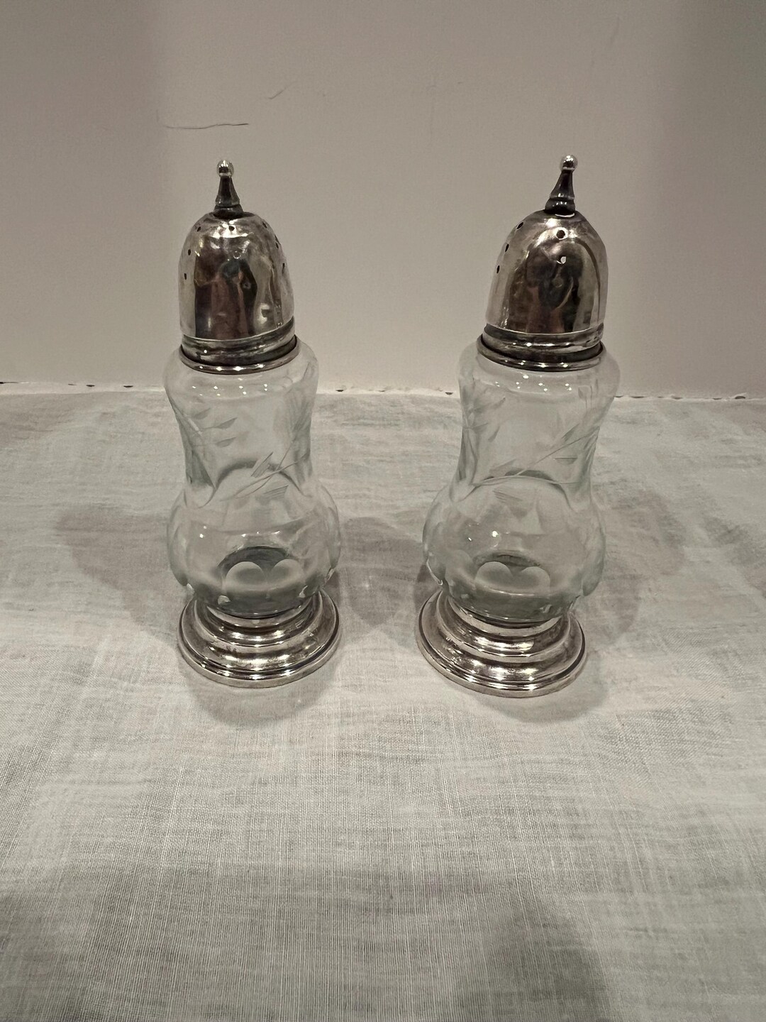 Vintage Salt and Pepper Shakers With Etching - Etsy