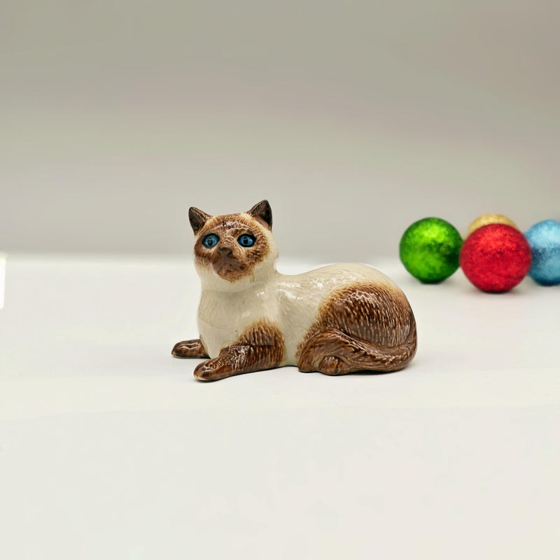 Siamese Cat Statue - Etsy