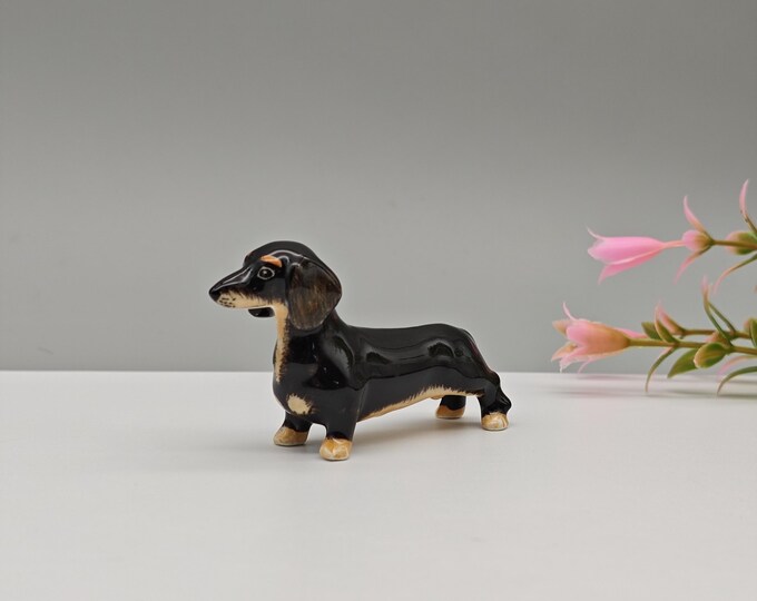 Ceramic Dachshund Figurines, Miniature Animal Figurine, Decorative Dog ...
