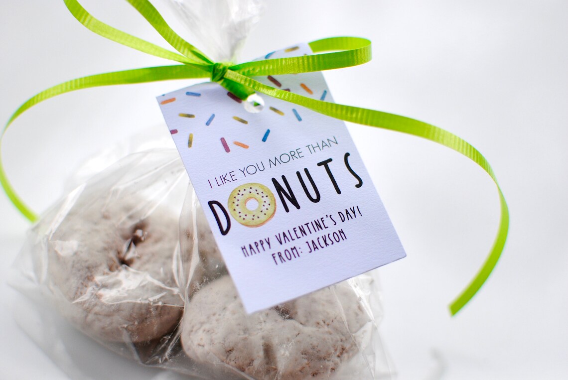 Personalized Valentines Day Donut Tags Cards for Classmates - Etsy