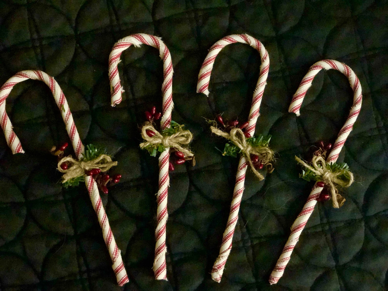 FAUX PRIM Red/white Pep-o-mint Candy Canes Country Christmas, Farmhouse ...