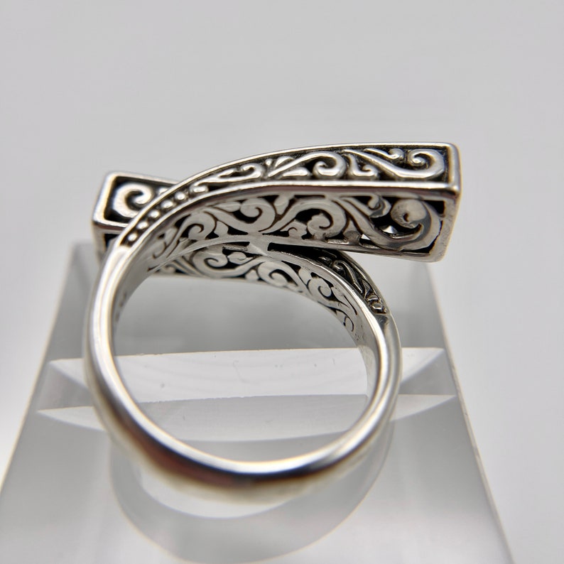 SARDA Watermark Square Bypass Ring Size 7 - Etsy