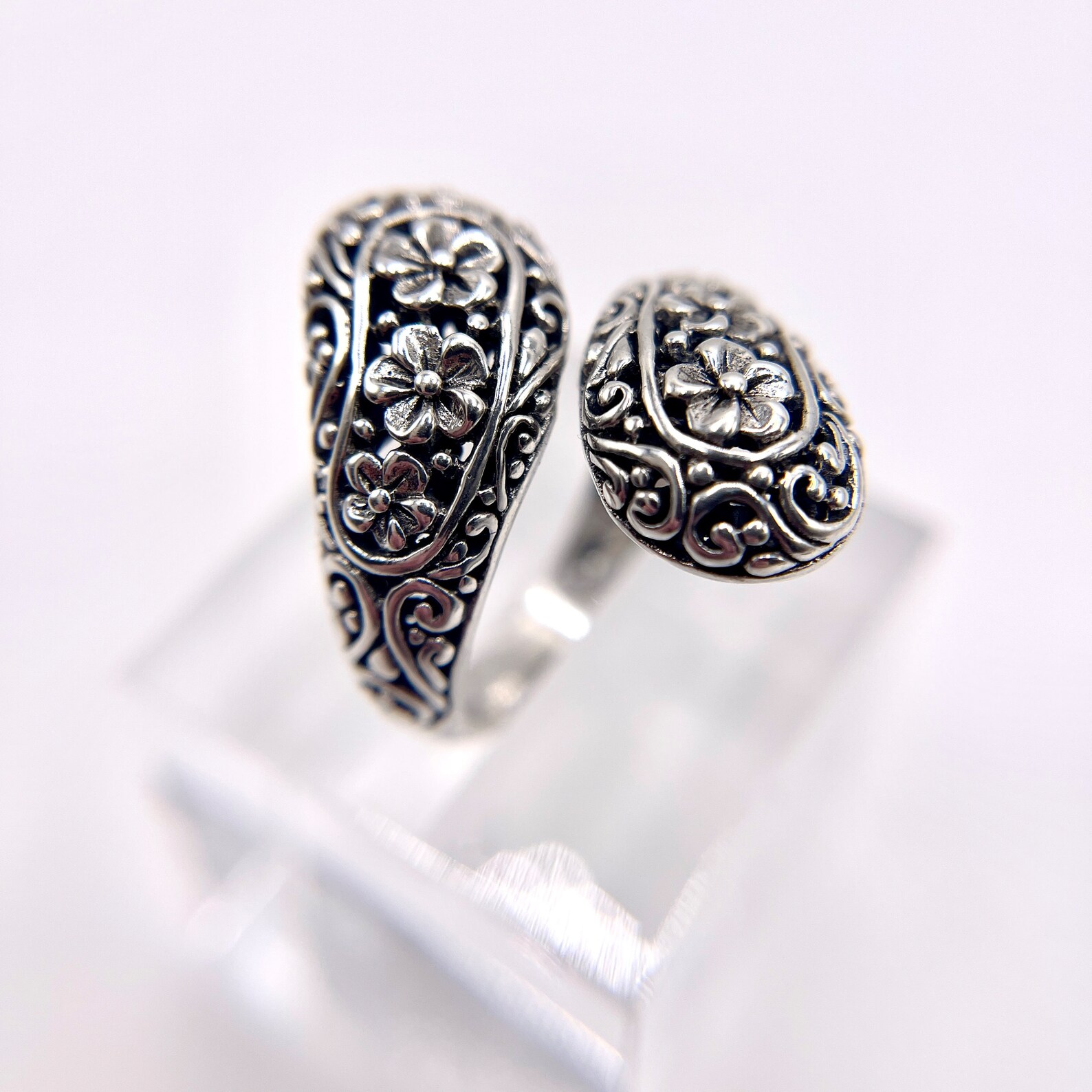 SARDA Frangipani Bypass Ring Adjustable Size 7-9 - Etsy