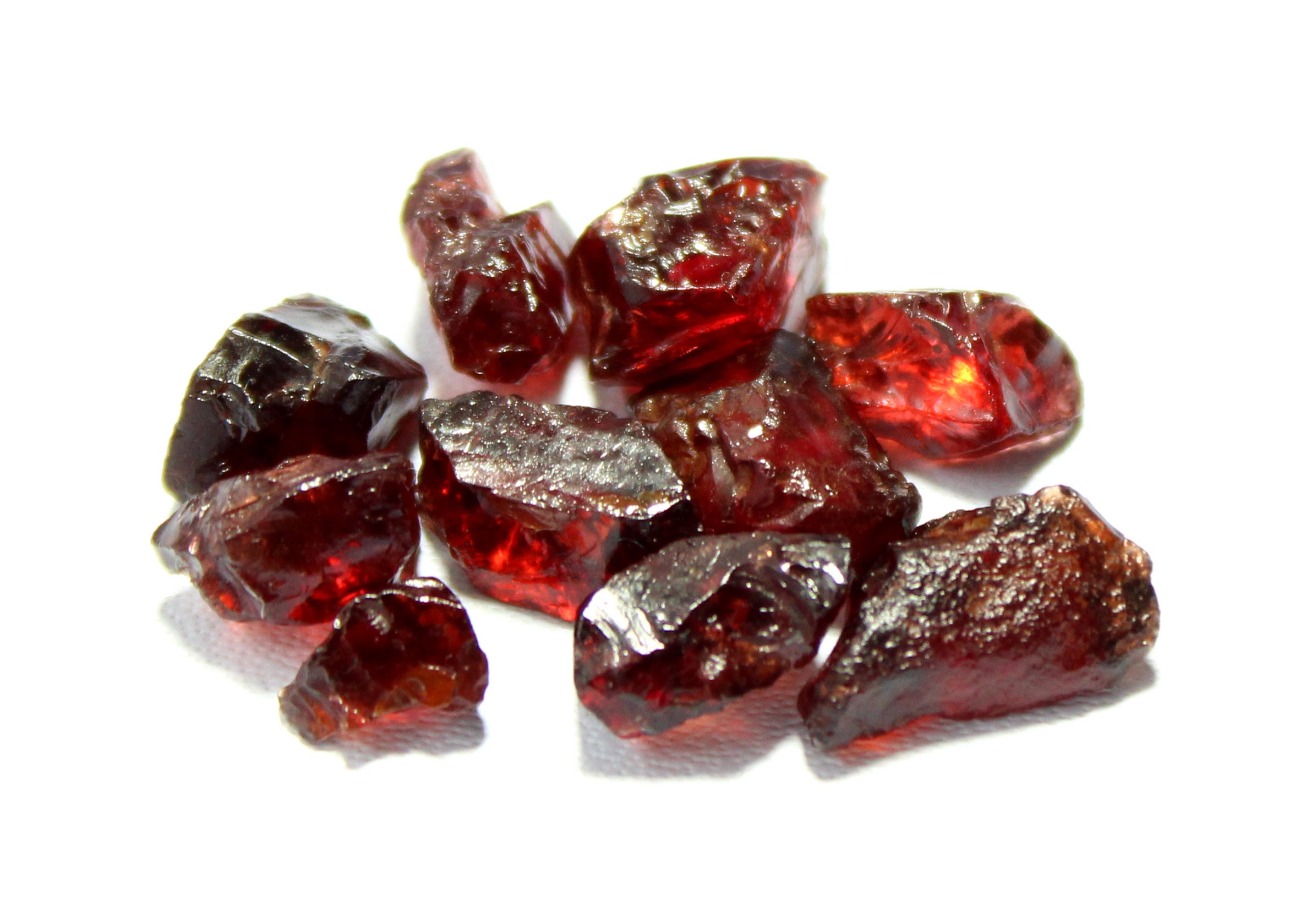 Natural Red Garnet Rough. Mozambique Garnet Facet Grade Rough | Etsy