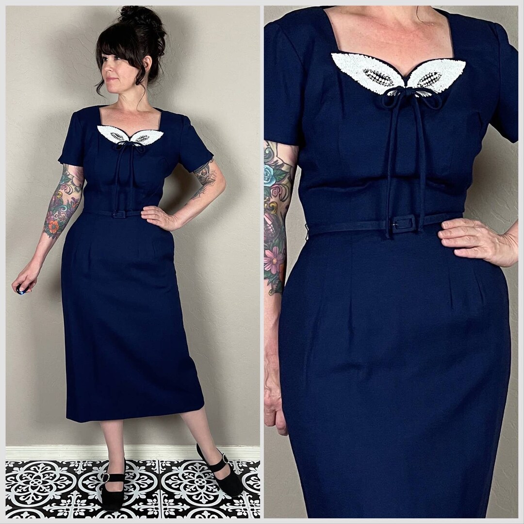 Vintage 1950s Blue Short Sleeve Wiggle Dress by Kramer Original - 26 ...