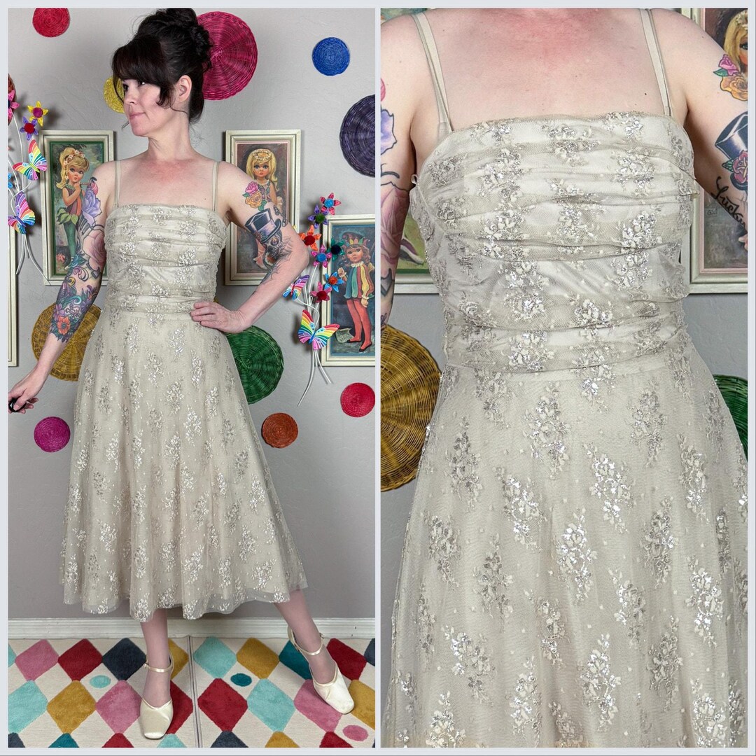 Vintage 1990s Beige Lace and Tulle Shelf Bust Swing Dress by Jessica ...