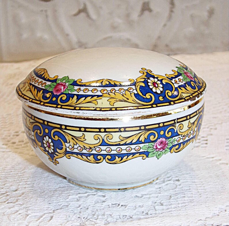 France Vintage - Charming Small Porcelain Box From Limoges France ...
