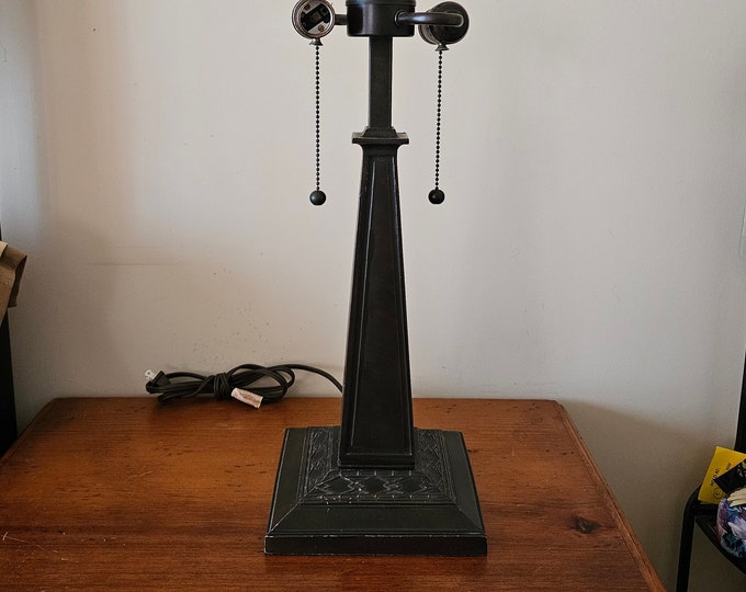 Vintage Mission Style Tiffany Base With Pull Chain Sockets, Vintage ...