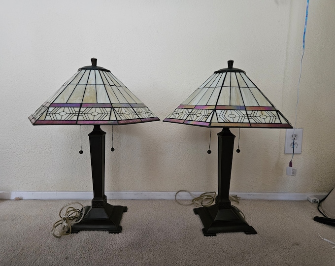 2 Vintage Mission Style Tiffany Table Lamps, Vintage Stained Glass ...