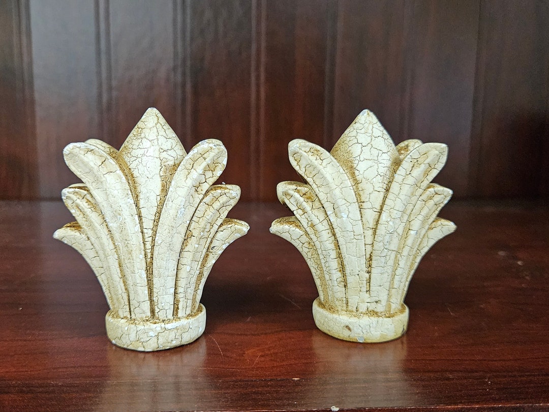 2 Vintage Ivory Finials, Crackled Ivory Finials, Lampshade Toppers ...