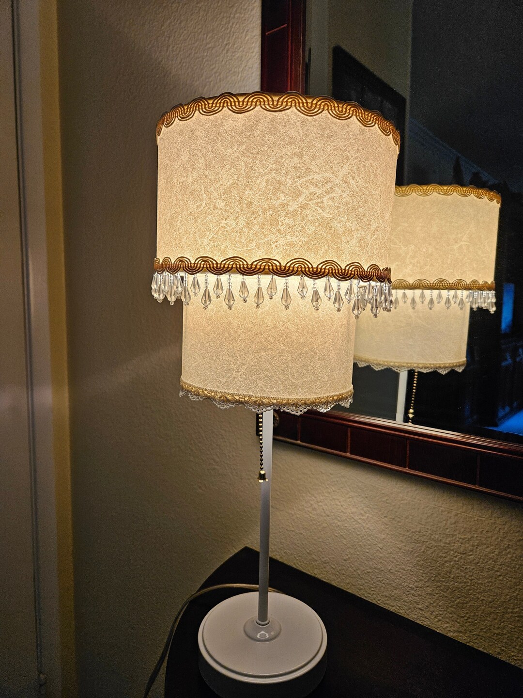 Vintage White Accent Lamp With Funky Lampshade, Home Decor, MCM Style ...