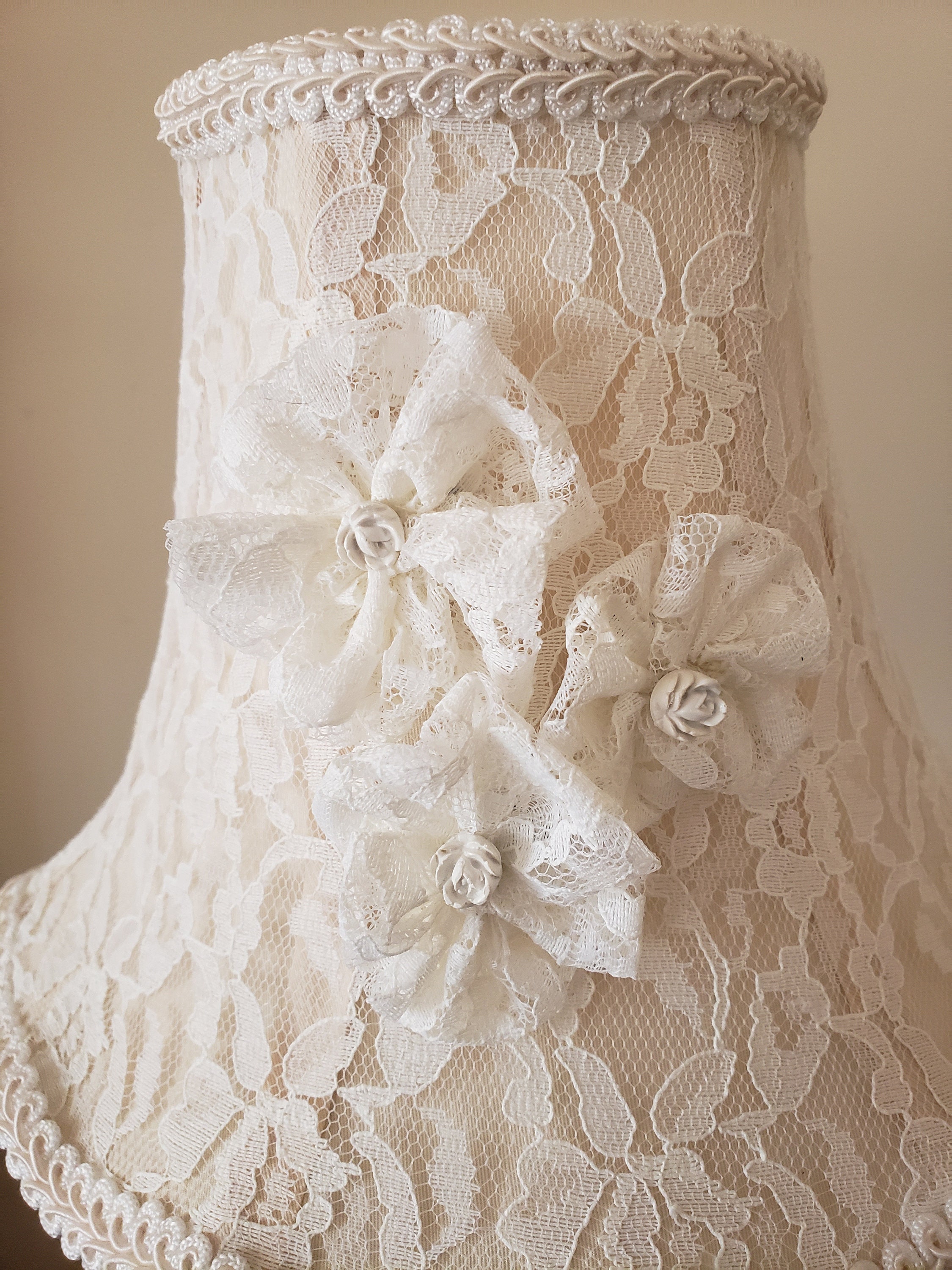 Small Scalloped Lace Lampshade Silk Bell Shade 9 Lace - Etsy