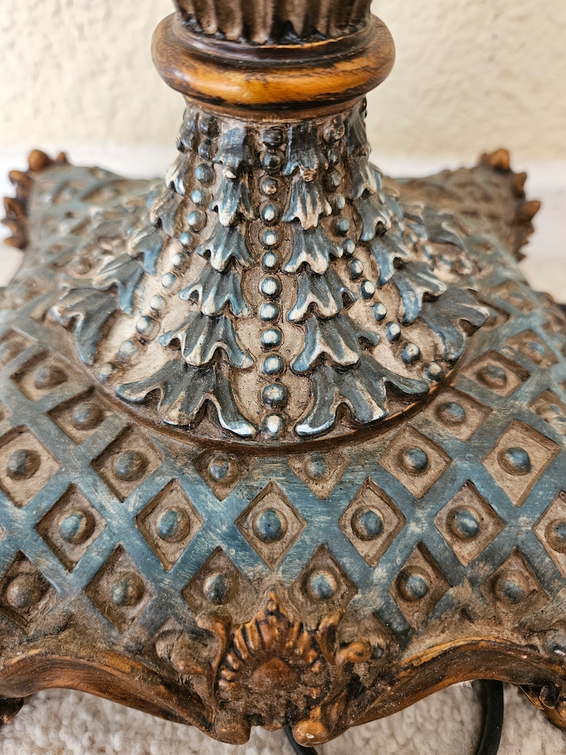Vintage Baroque Style Table Lamp With Pull Chains, Intricate Home Decor ...