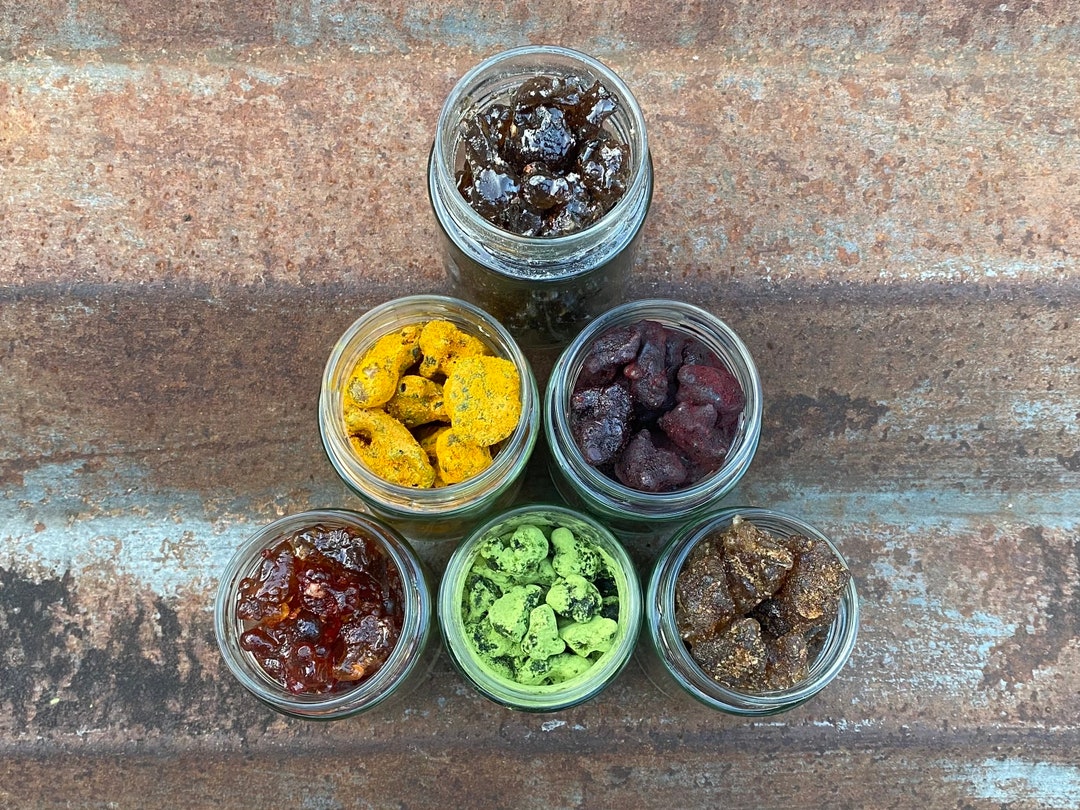 Natural Premium Incense Sample Set - 100% Pure Artisanal Bakhoor - 14 ...