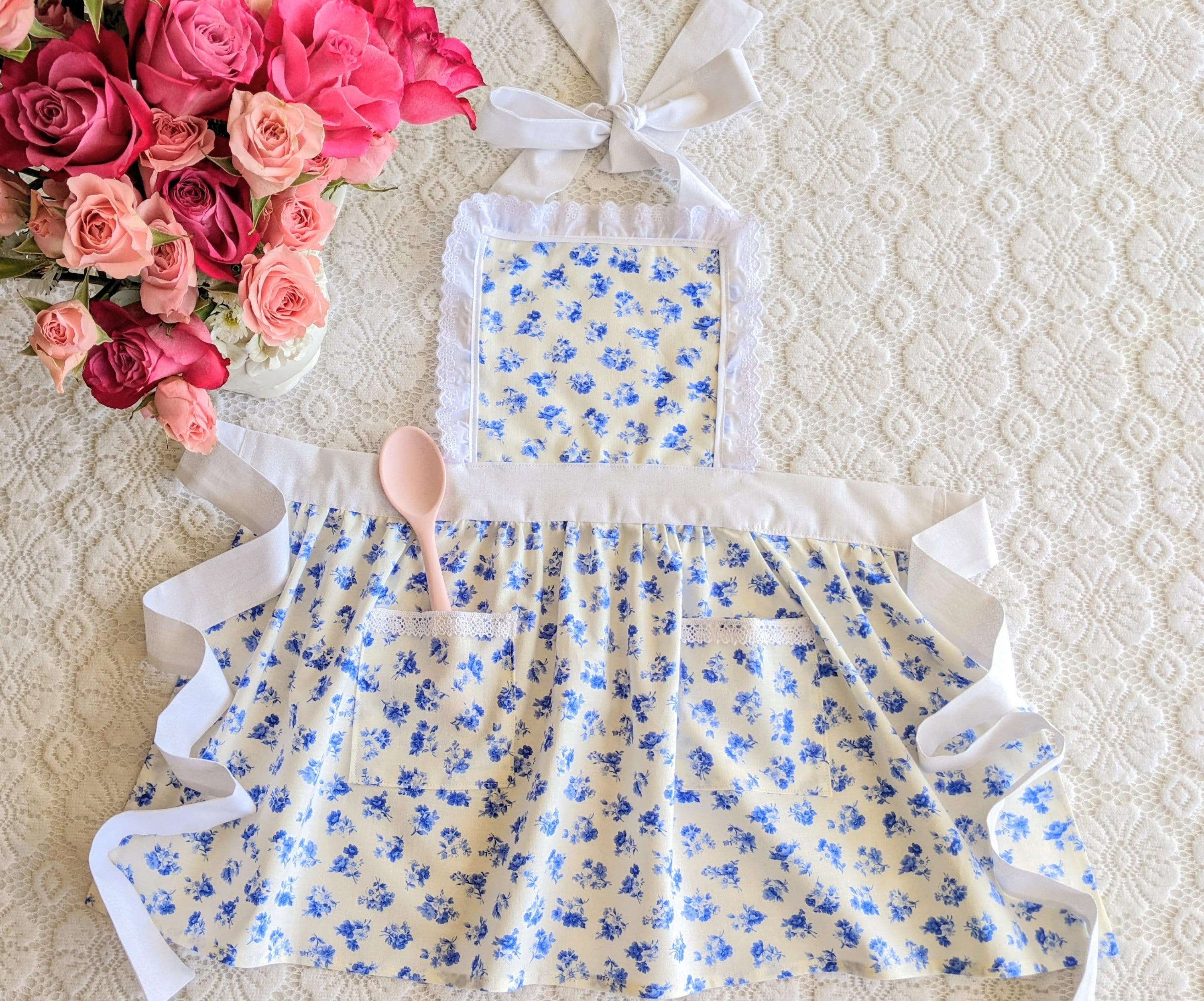 Dutch Country Apron, Matching Apron, Mother'sday, Afternoon Tea Party ...