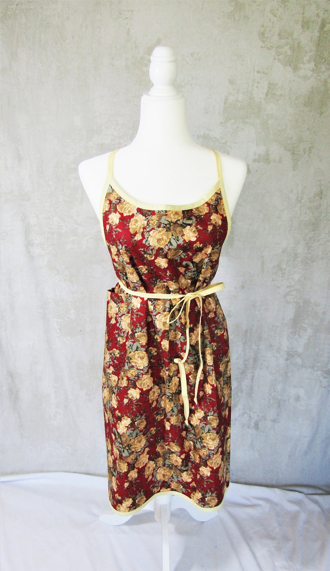 Reversible Floral Print Kitchen Apron: Vintage Chef-style Cotton Apron ...