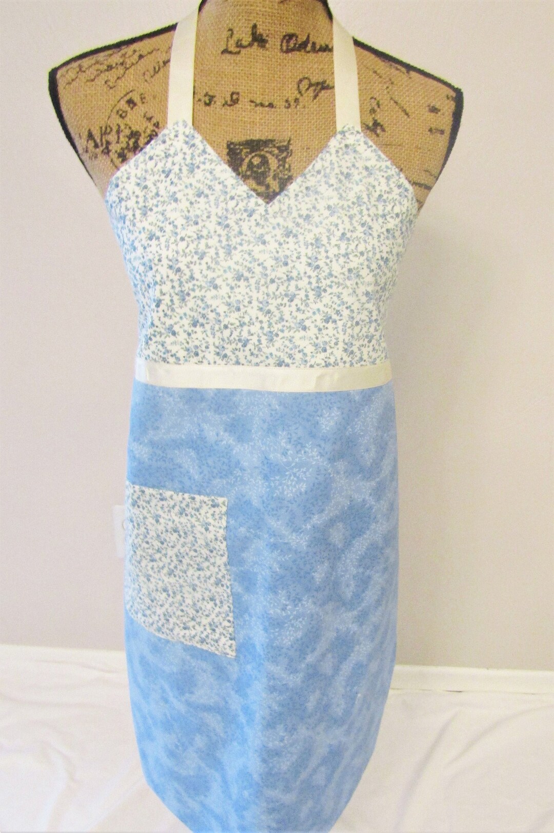 Vintage Fabric Apron: Modern Full Coverage, Lined Pocket - Etsy