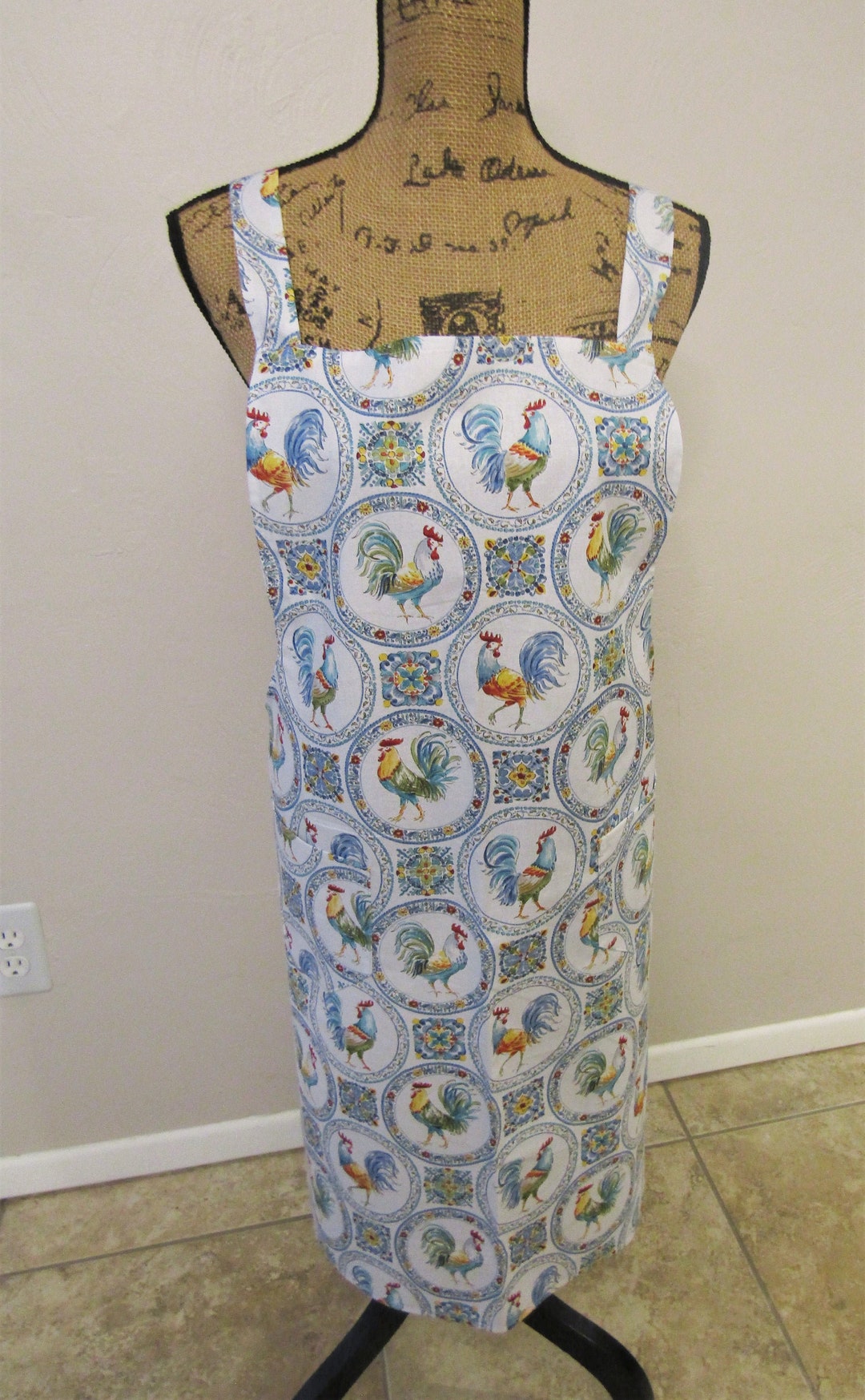 ROOSTER PRINT APRON, 1920's Farmhouse Apron With Pockets, No Ties Apron ...