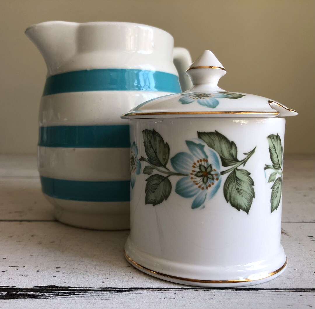 Carrigaline Ireland Blue Stripe Milk Jug 5.25 With Bonus Sugar Bowl/jam ...
