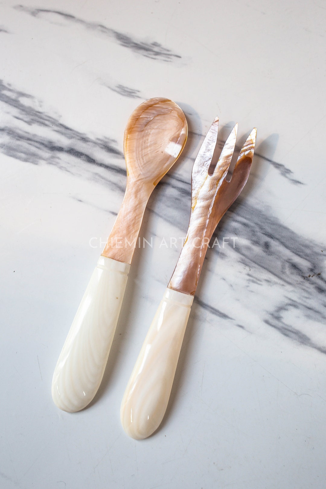 Set of 2 Personalized Hong Mother of Pearl Seashell Fork and Spoon ...