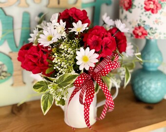 Geranium Table Decor | Etsy