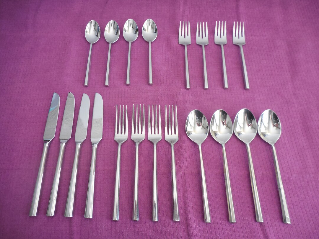Retroneu ACCLAIM 18/10 Stainless Flatware 20 Pieces Serves 4 Korea HTF ...