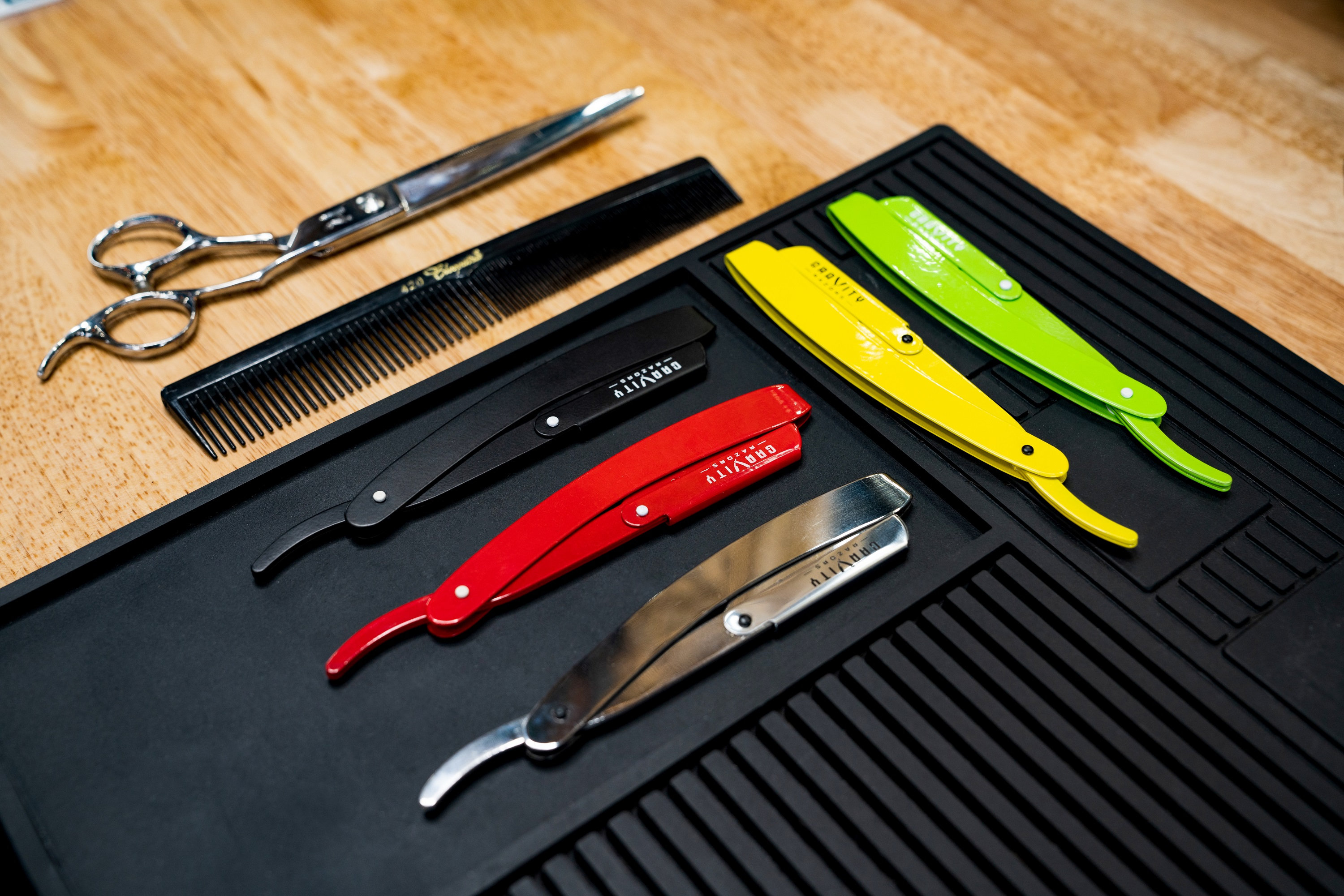 Professional Straight Razor - Minimal Exposure Straight Razor Kit With ...