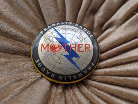 Earthbound Franklin Badge - Etsy