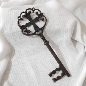 Decorative Skeleton Key, Brass Cross Skeleton Key, Unique Gift Ideas ...