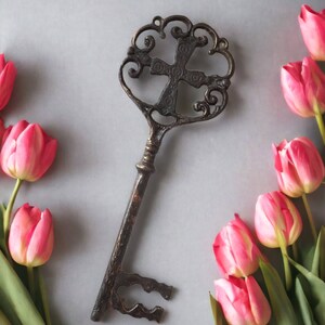 Decorative Skeleton Key, Brass Cross Skeleton Key, Unique Gift Ideas ...