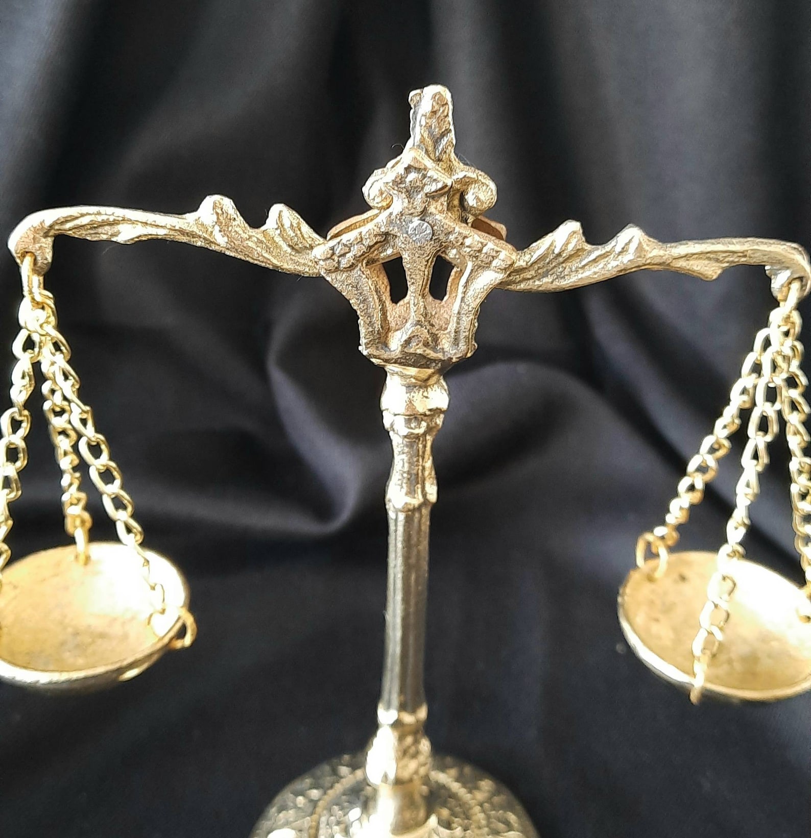 Scales of Justice Libra Scale Balance Scale Libra Scales - Etsy