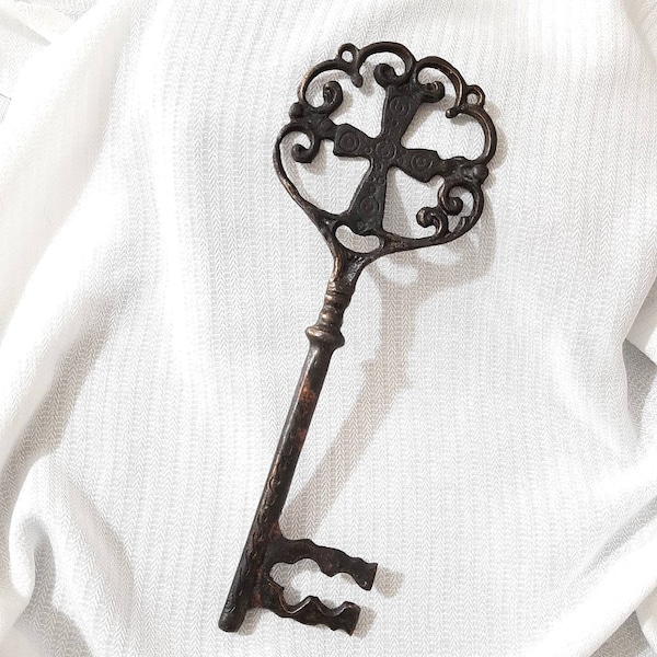 Skeleton Key Art - Etsy