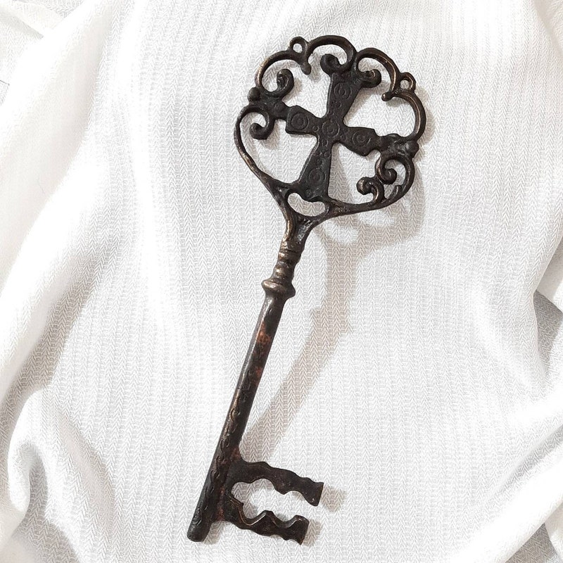 Skeleton Key Decor - Etsy