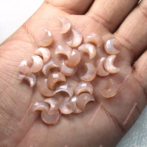 Natural Peach Moon Stone, Moon Shape Stone, Natural Stone Moon ...
