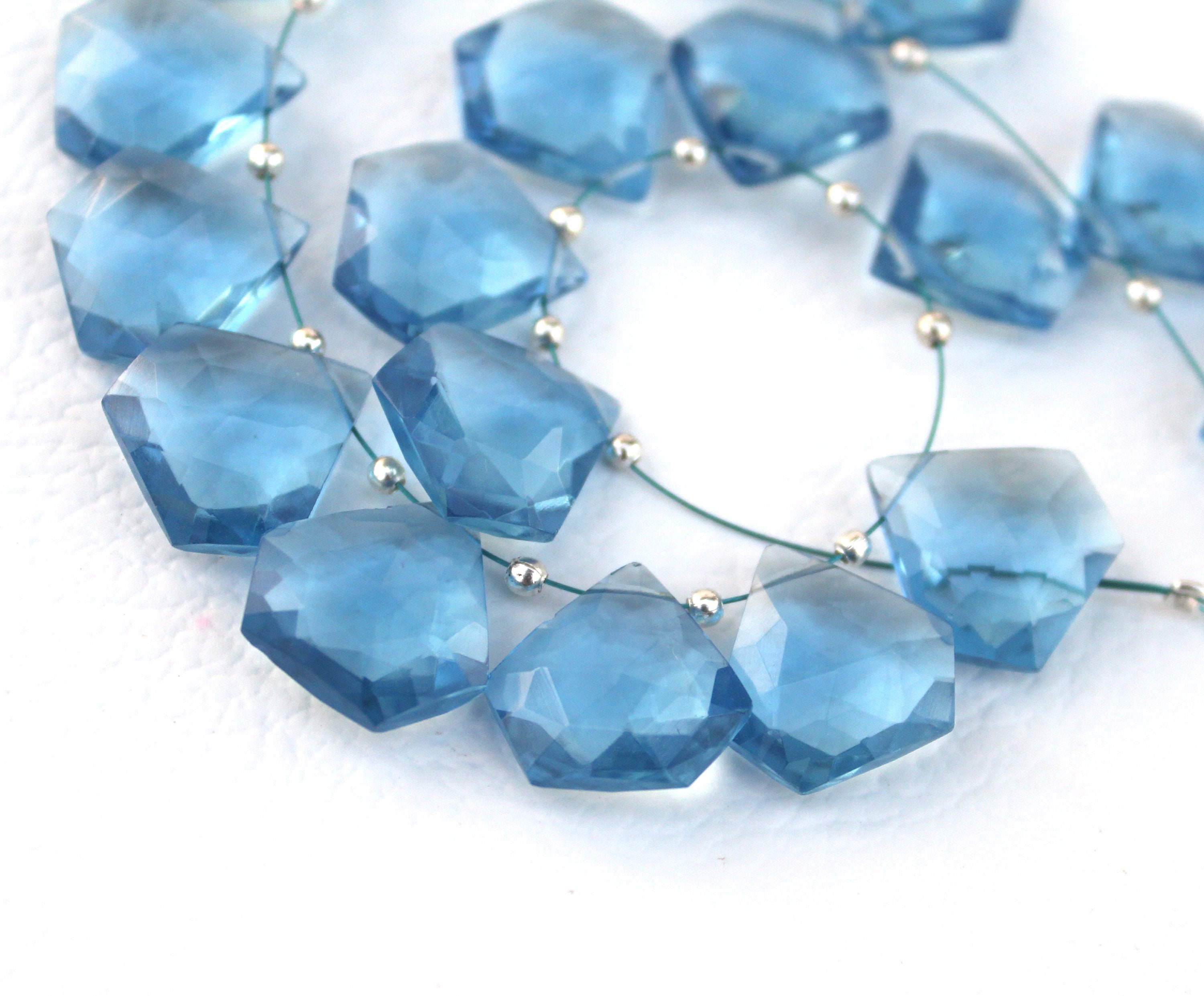 10 piece Royal Blue Quartz top drilled gemstone Diamond | Etsy