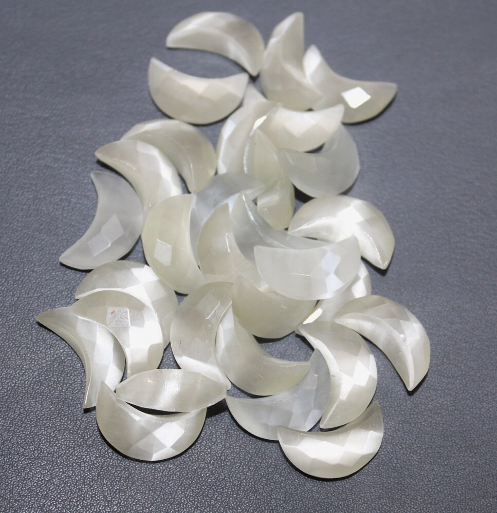 9 Pieces Monalisa Quartz Gemstone Moon Gemstone Carving Moon | Etsy