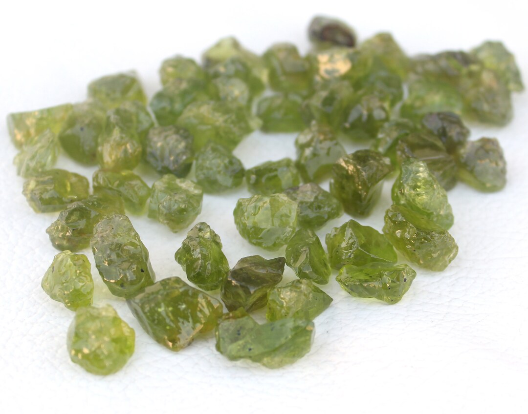 100 Cts, Natural Peridot Rough, Natural Gemstone Raw, Healing Crystal ...
