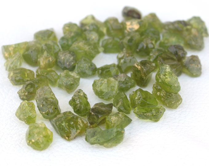 100 Cts, Natural Peridot Gemstone Raw, Natural Gemstone, AAA Quality ...