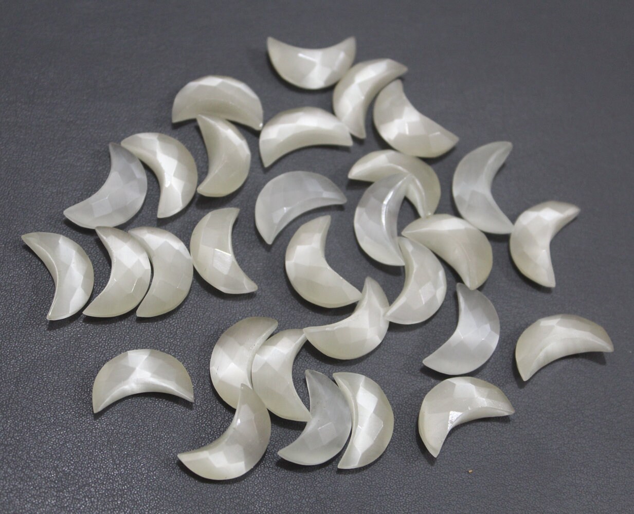 9 Pieces Monalisa Quartz Gemstone Moon Gemstone Carving Moon - Etsy