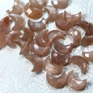 Natural Peach Moon Stone, Moon Shape Stone, Natural Stone Moon ...