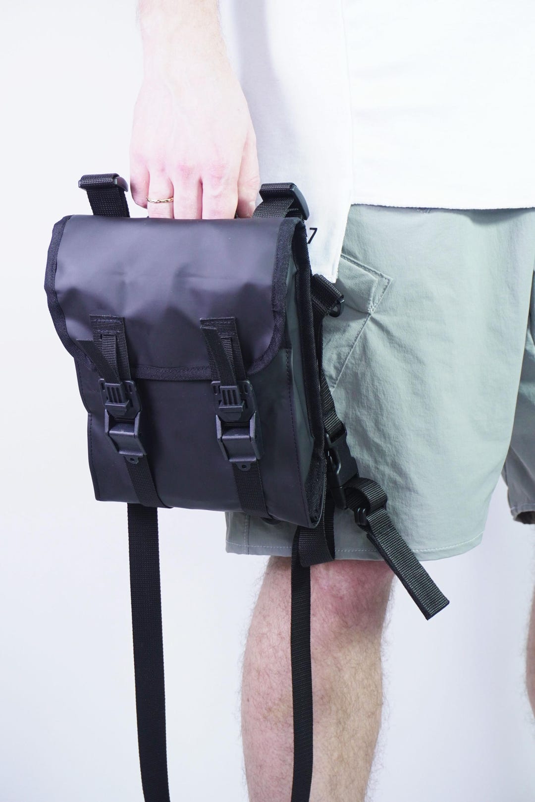 Bag Changing Color Techwear Bag Water Resistant Bag Urban Bag Compact ...