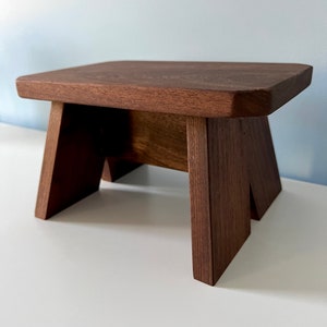 Small Walnut Wooden Stool Step Stool Foot Stool Plant Stand Bathroom ...