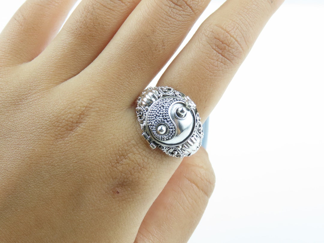 Sterling Silver, Yin Yang Design, Locket Ring - Etsy
